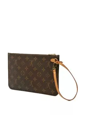 LOUIS VUITTON Monogram Neverfull Mm Pouch