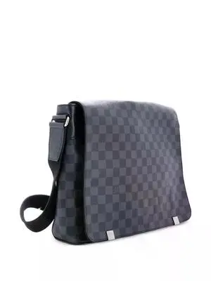 LOUIS VUITTON District Nm Messenger Bag Damier Graphite Mm Crossbody Bag