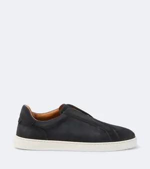 Magnanni Kona Slip Suede Sneakers