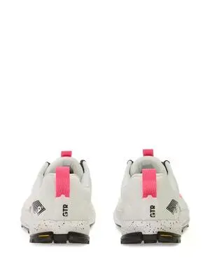 ALTRA Lone Peak Sneakers - White