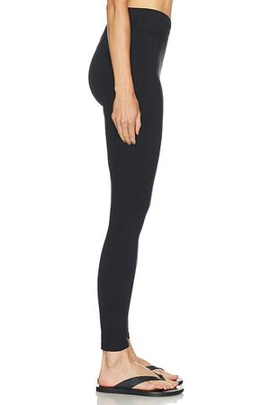 437 The Scrunch Legging