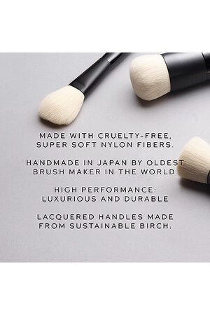 WESTMAN ATELIER Liquid Foundation Brush