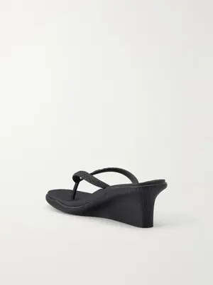 BLOUMME Pilar Recycled Thong Sandals