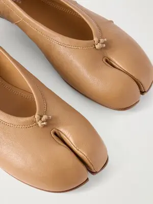 MAISON MARGIELA Tabi Split-toe Textured-leather Ballet Flats