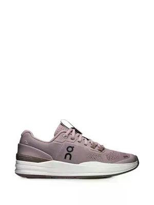 On The Roger Pro Sneakers - Pink