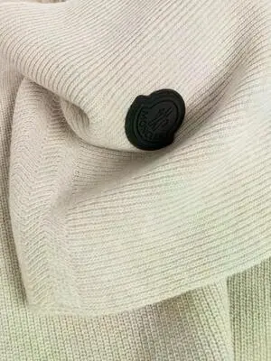 Moncler Logo-patch Ribbed-knit Scarf