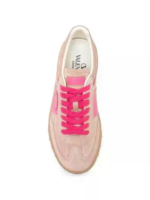 Valentino Garavani Vlogo Signature Rockstud Sneakers