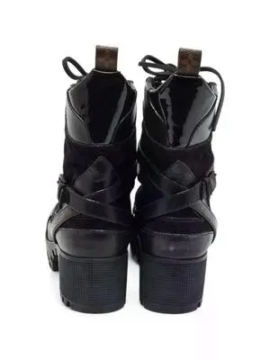 LOUIS VUITTON Laureate Leather Combat Boots