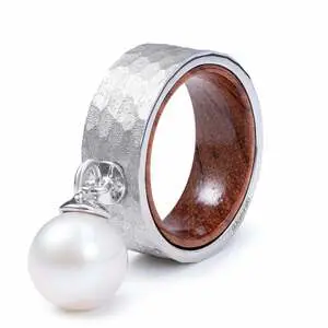 GERMAN KABIRSKI Naia Silver And Rosewood Ring With Suspended Freshwater Pearl - White