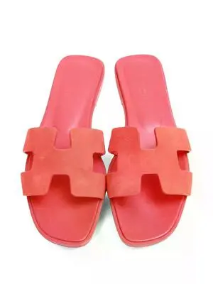 Hermès Suede Oran H Cut-out Sandals - Red