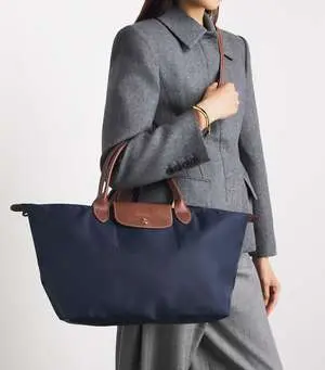 Longchamp Medium Le Pliage Original Handbag