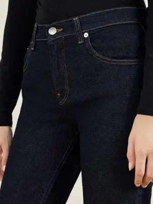 HAIKURE Chewy Slim-leg Jeans