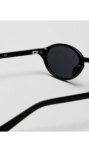 Chimi Lex Sunglasses - Black