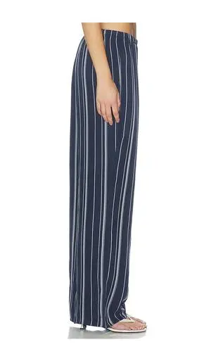 FAVORITE DAUGHTER The Everything Pant In . Also