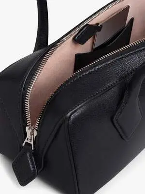 Alaïa Le Teckel Medium Leather Shoulder Bag
