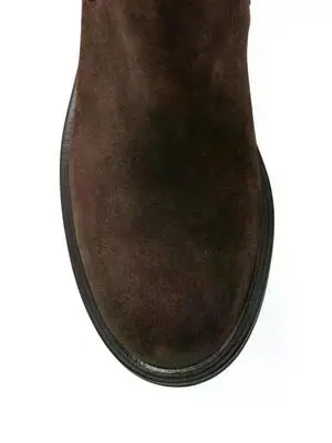 POEVE Suede-finish Chelsea Boots