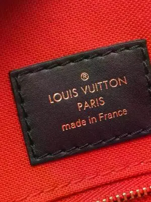 LOUIS VUITTON 2021-2026 Monogram Reverse Giant Onthego Mm Satchel