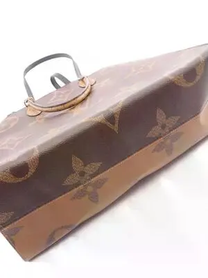 LOUIS VUITTON 2021-2026 Monogram Reverse Giant Onthego Gm Satchel