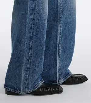 FRAME Saturday Straight Jeans