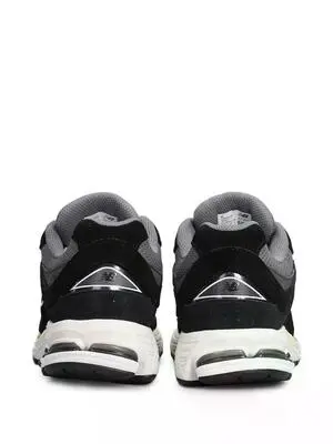 NEW BALANCE 2002r Sneakers