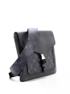 LOUIS VUITTON Outdoor Flap Messenger Monogram Taigarama Crossbody Bag - Black