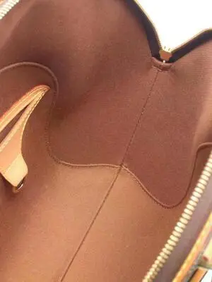 LOUIS VUITTON Monogram Ellipse Tote