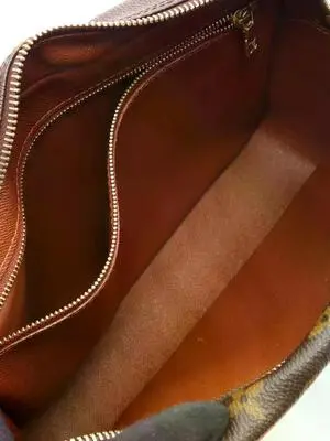 LOUIS VUITTON 2005 Monogram Trocadero 27 Crossbody Bag
