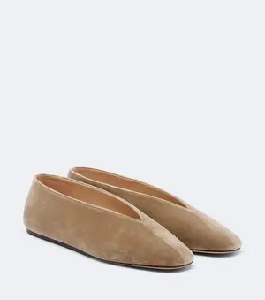 Le Monde Beryl Olympia Velvet Ballet Flats - Beige