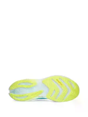 Sketchers Aero Spark Sneakers