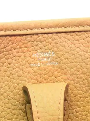 Hermès Evelyne 23 Clemence Shoulder Bag - Neutrals