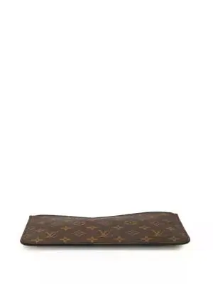 LOUIS VUITTON Monogram Neverfull Mm Pouch