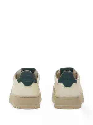 AUTRY Medalist Low Perforated Leather Sneakers - Neutrals