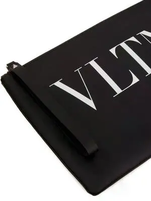 Valentino Garavani Vltn Pouch