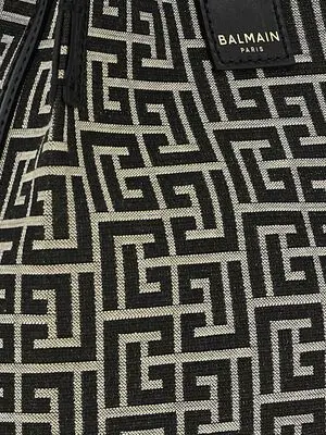Balmain Shoulder Bag Colour
