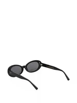 MESSYWEEKEND Kurt Oval Sunglasses