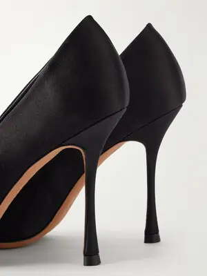 JUDE Kiss 105 Satin Pumps