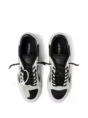 Off-White Arrows-patch Sneakers - Black