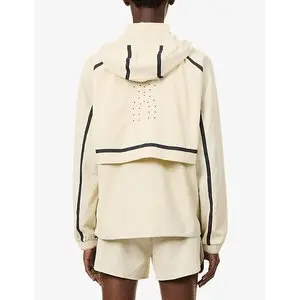 On Performance Volt Woven Jacket