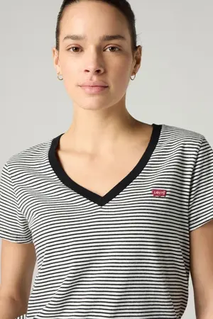 LEVI'S The Perfect V Neck