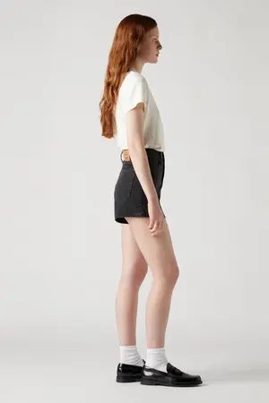 LEVI'S High Waisted Mom Shorts