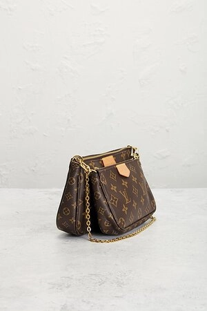 LOUIS VUITTON Monogram Multi Pochette Accessoires Shoulder Bag