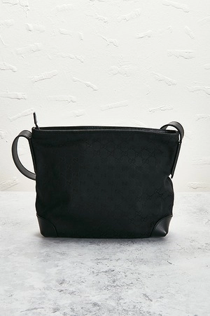 Gucci Gg Canvas Shoulder Bag