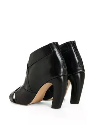 Essentiel Antwerp Keeptoe4 Peep-toe Sandals