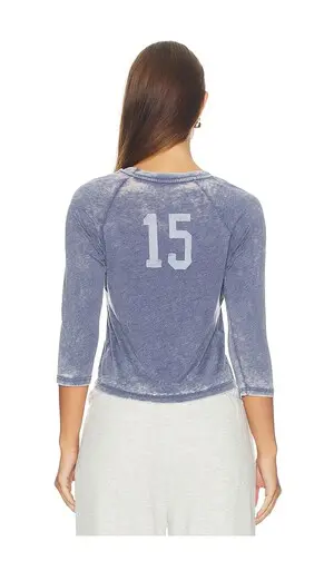 Daydreamer Pine Ridge Cubs Burnout Raglan Tee In . Also