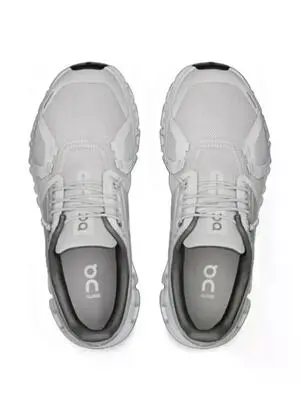 On Cloud Sneakers