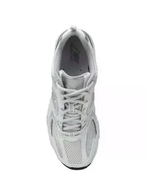 NEW BALANCE 530 Sneakers