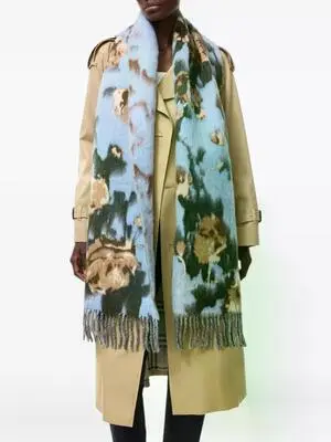 Burberry Patterned Scarve