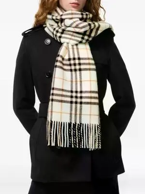 Burberry Plaid-pattern Scarf