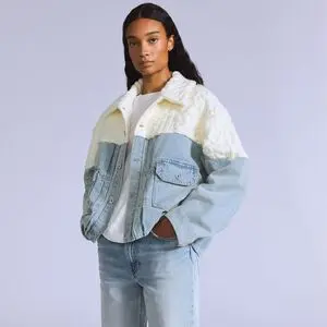 LEVI'S Tab Aran Trucker Jacket