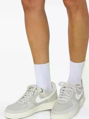Nike Air Force 1 Retro Sneakers